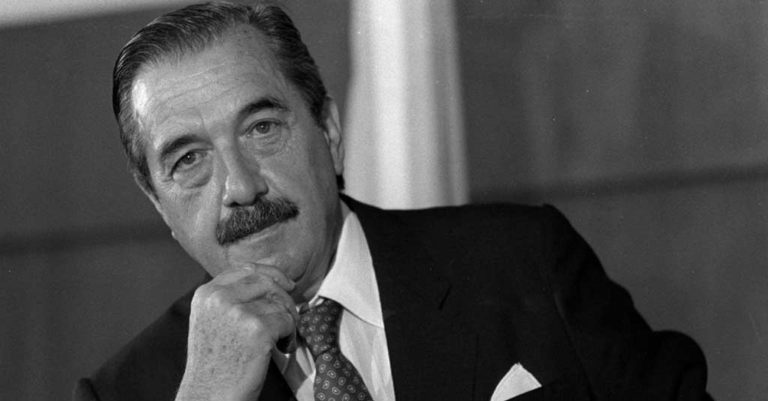 Raúl Ricardo Alfonsín – Gran Logia de la Argentina