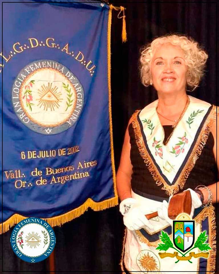 Serenísima Gran Maestra de la Gran Logia Femenina – Gran Logia de la ...